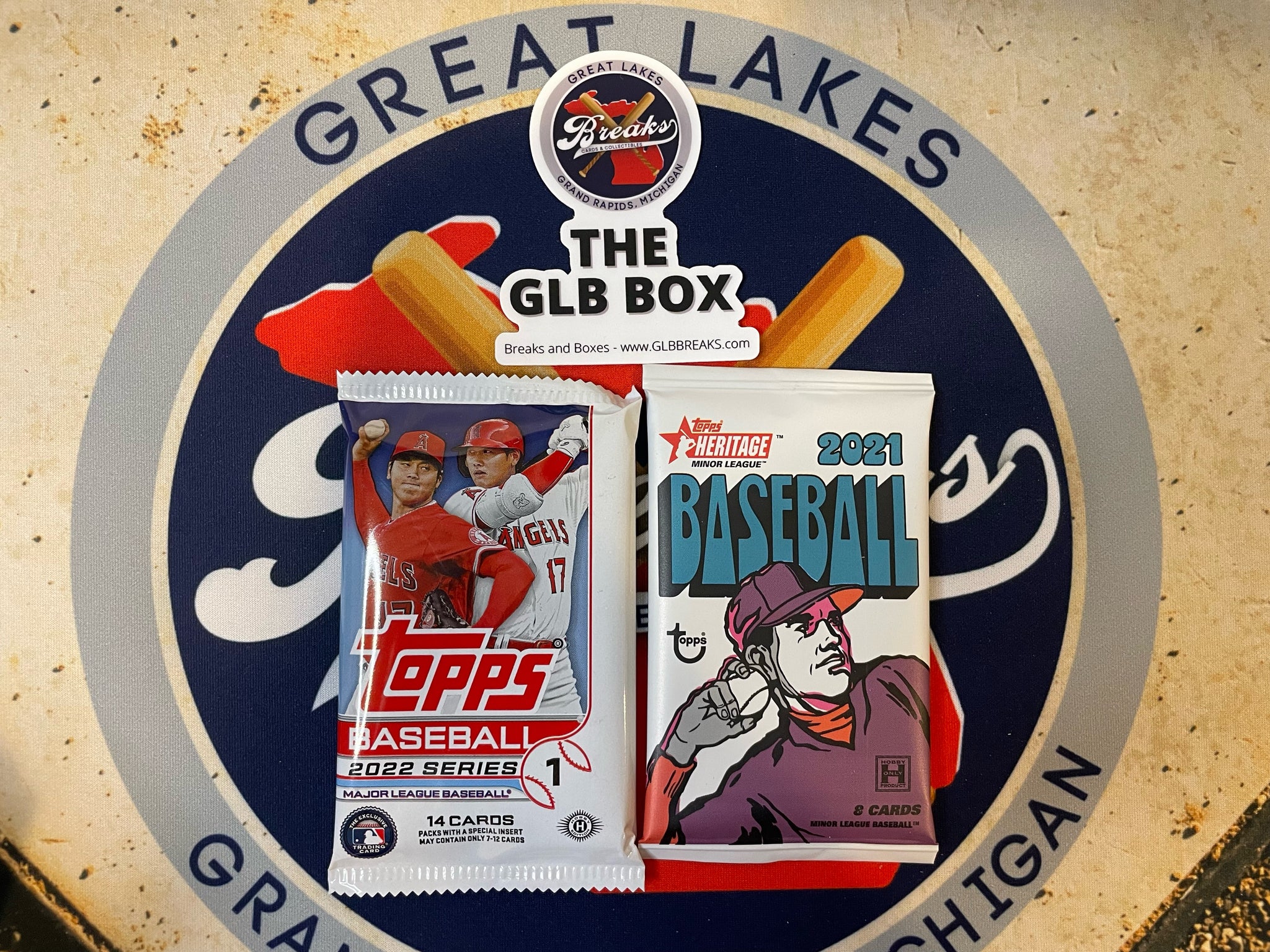GLB Collectors Box - Baseball Edition – Great Lakes Breaks